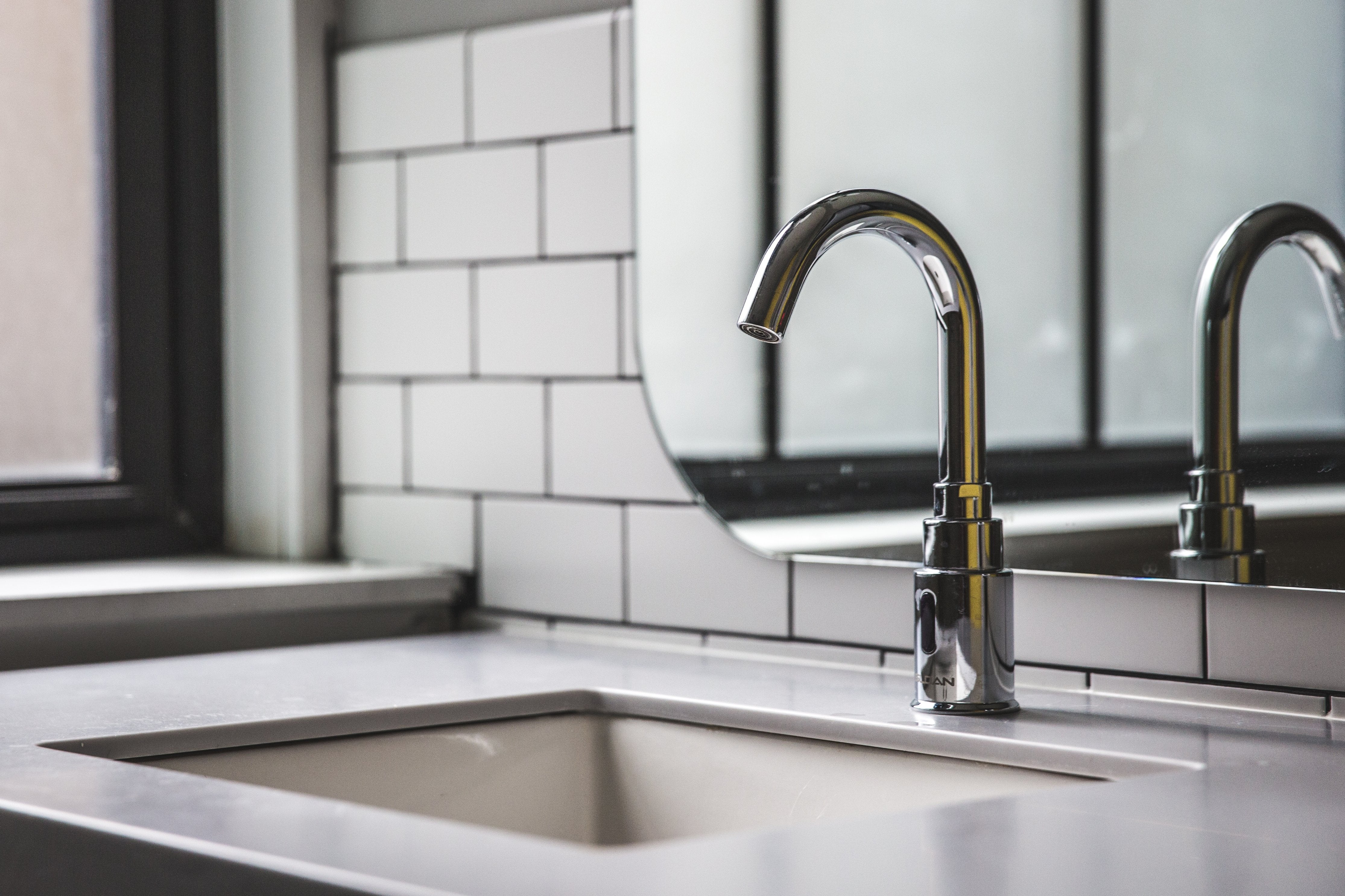 Basins & Sinks – Jeremy Renovation
